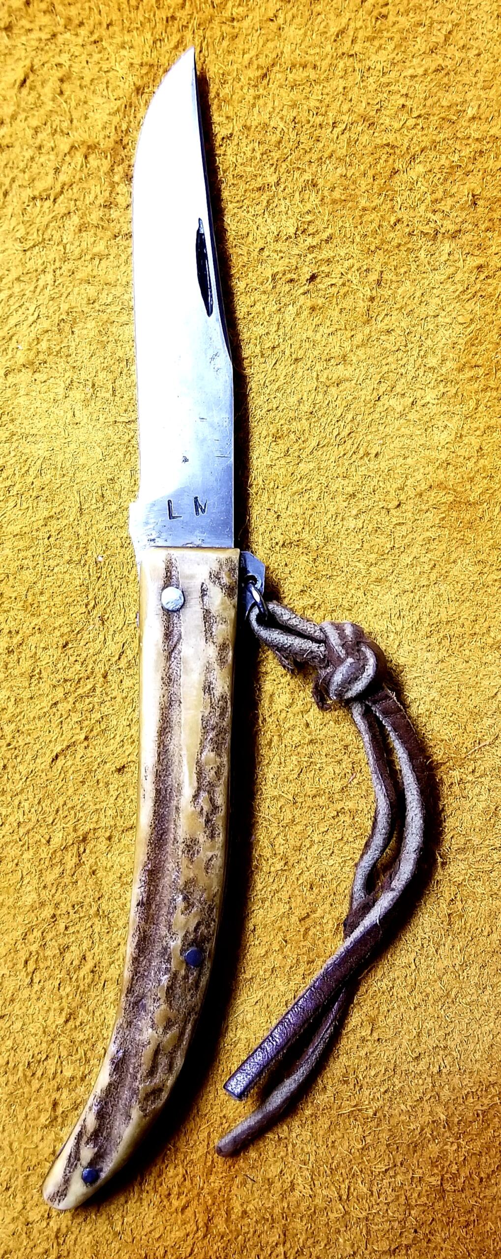 Locking Clasp Knife – Contemporary Longrifle Association
